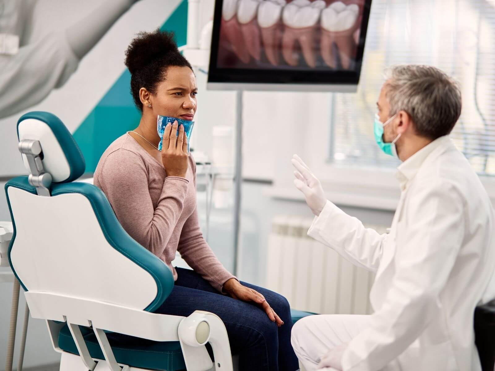 Can Bad Posture Cause Jaw Pain? | Crosby Dentist TX